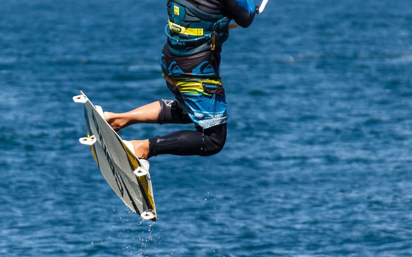 Comment bien débuter en kite surf ? - Young Gent