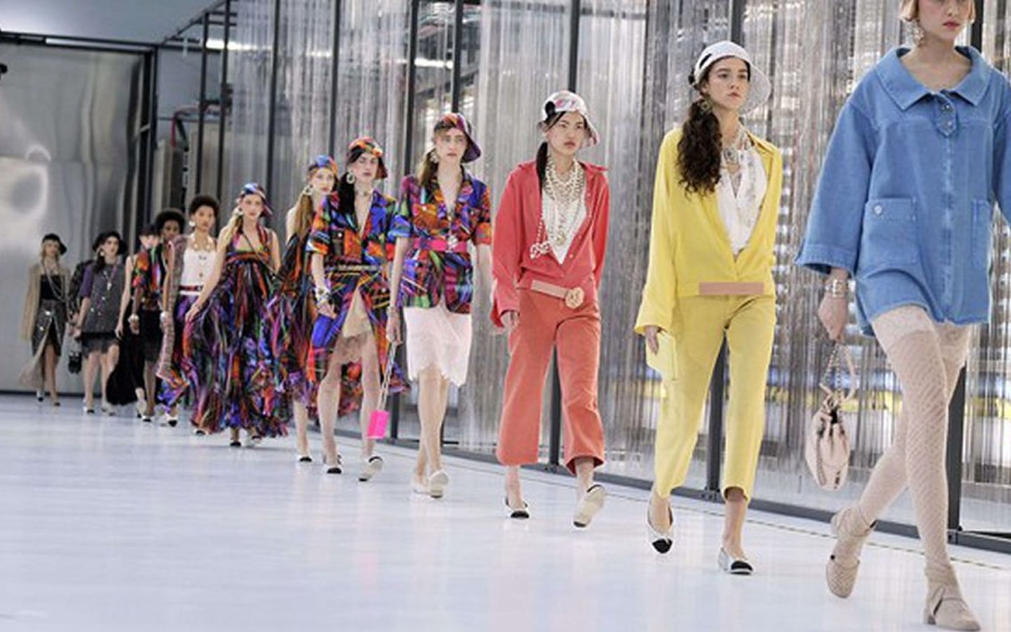 Mode française : marques, inspirations, tendances pour un look et un ...