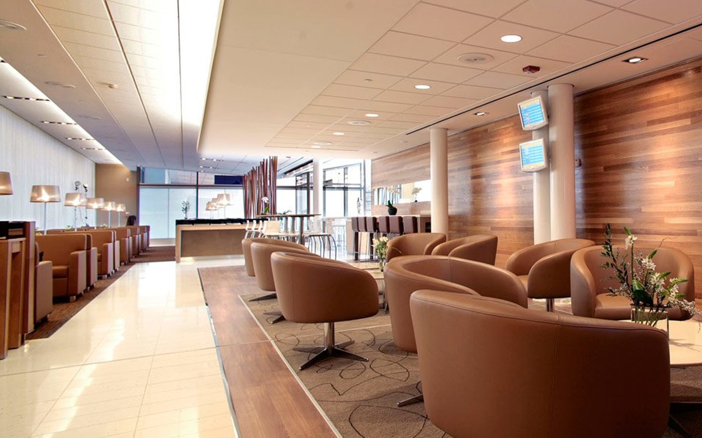 Salons d’aéroports : comment accéder aux VIP lounges ? - Young Gent