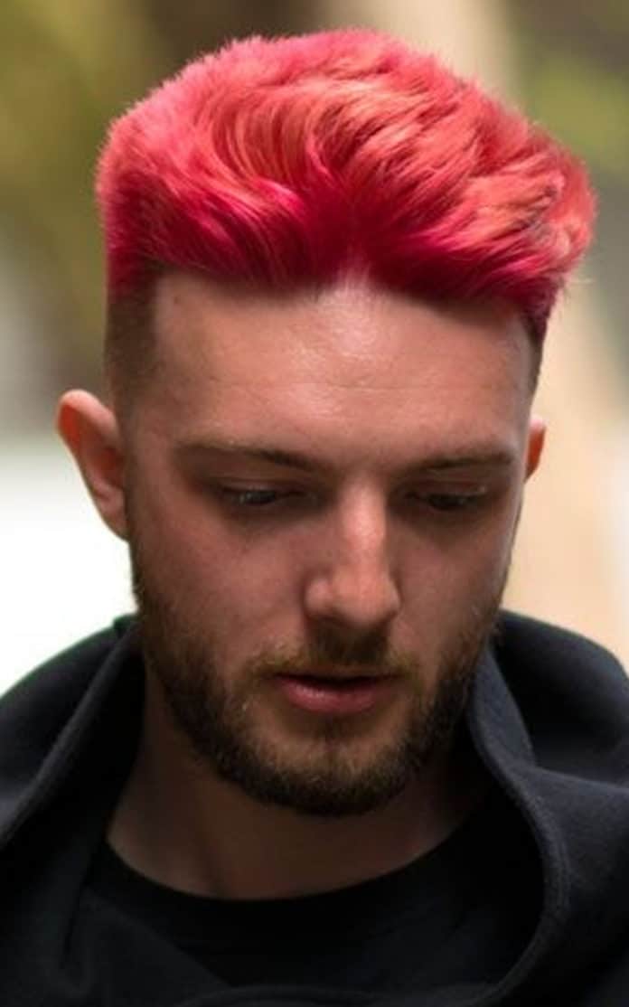 Teinture rouge pour homme : tout savoir - Young Gent