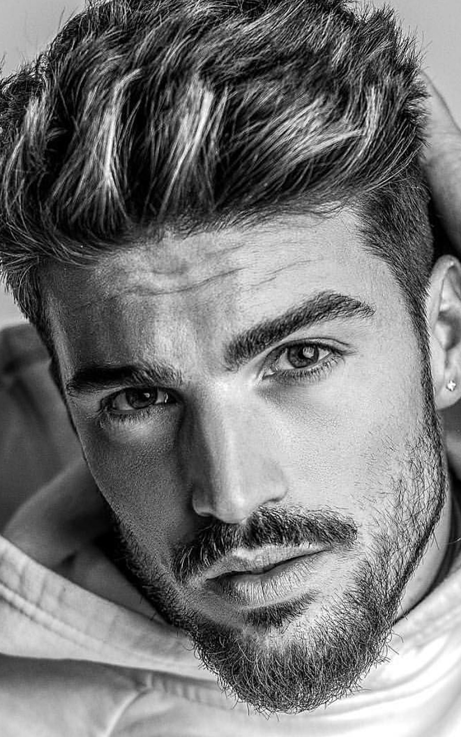 Coupe brosse pour homme : Comment la porter ? Idées et inspirations ...