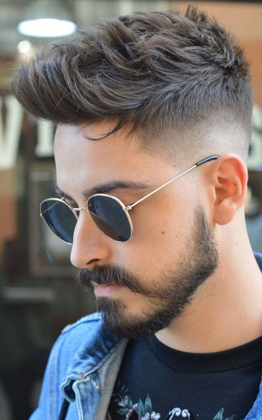 Quiff haircut pour homme : Comment la porter ? Idées et inspirations ...