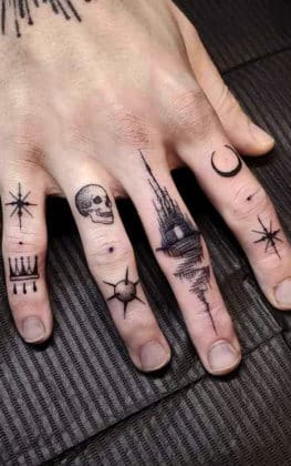 Tatouage homme sur le doigt : Conseils, idées et inspirations - Young Gent