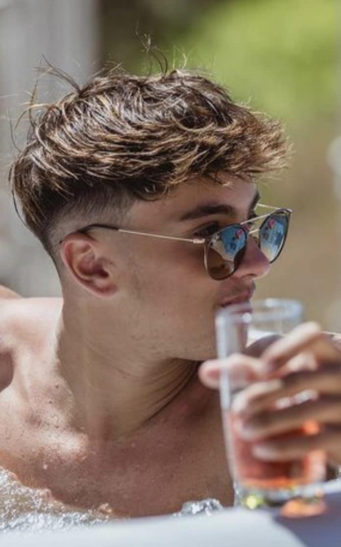 Coupe Inoxtag : Comment la réaliser et la porter ? - Young Gent