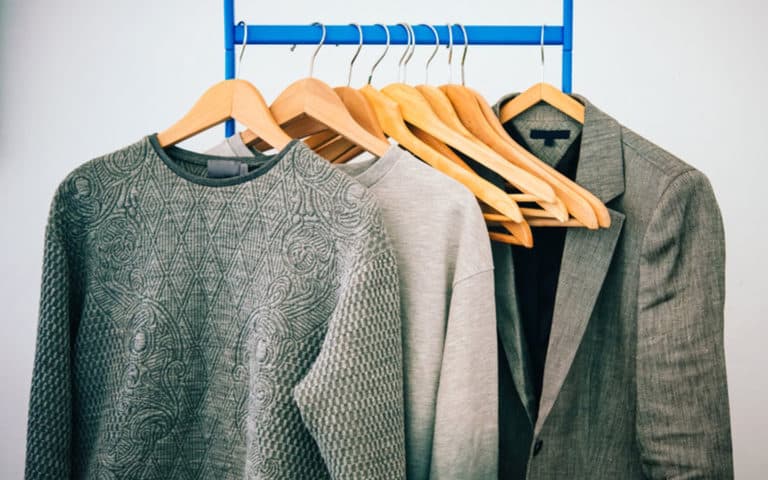 Comment trouver les meilleurs vêtements homme pour son dressing ...