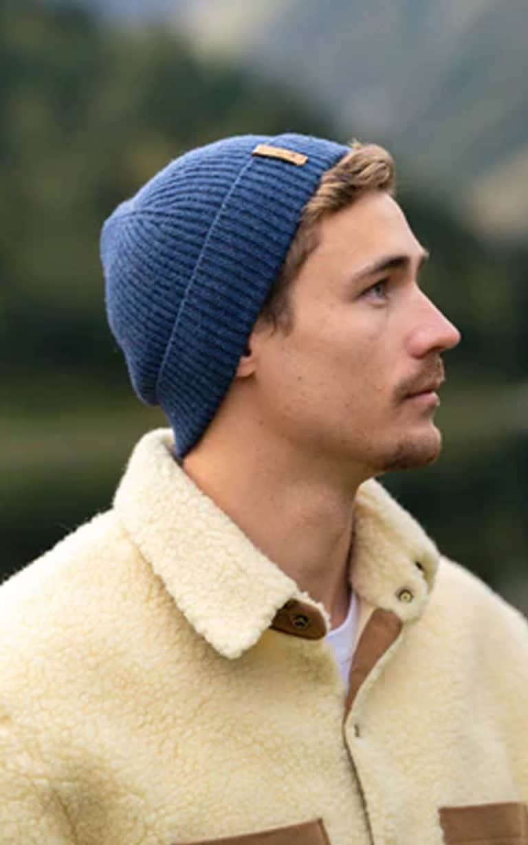Comment porter un bonnet quand on est un homme ? - Young Gent
