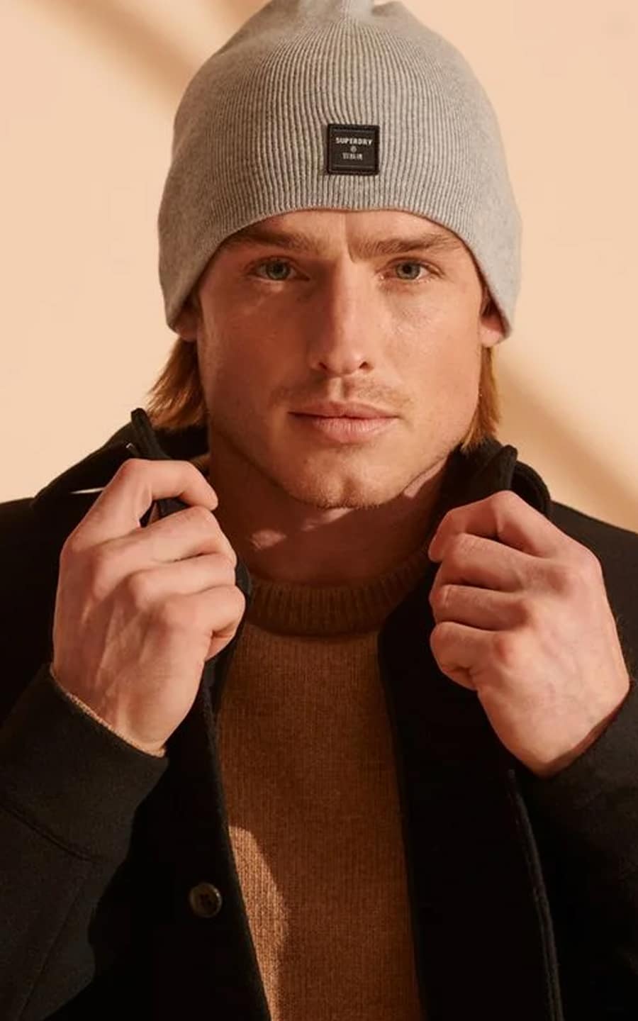 Comment porter un bonnet quand on est un homme ? - Young Gent