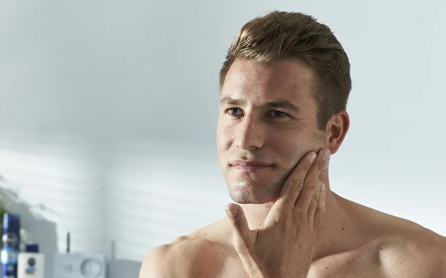 Peau irritée après-rasage homme : Que faire ? - Young Gent